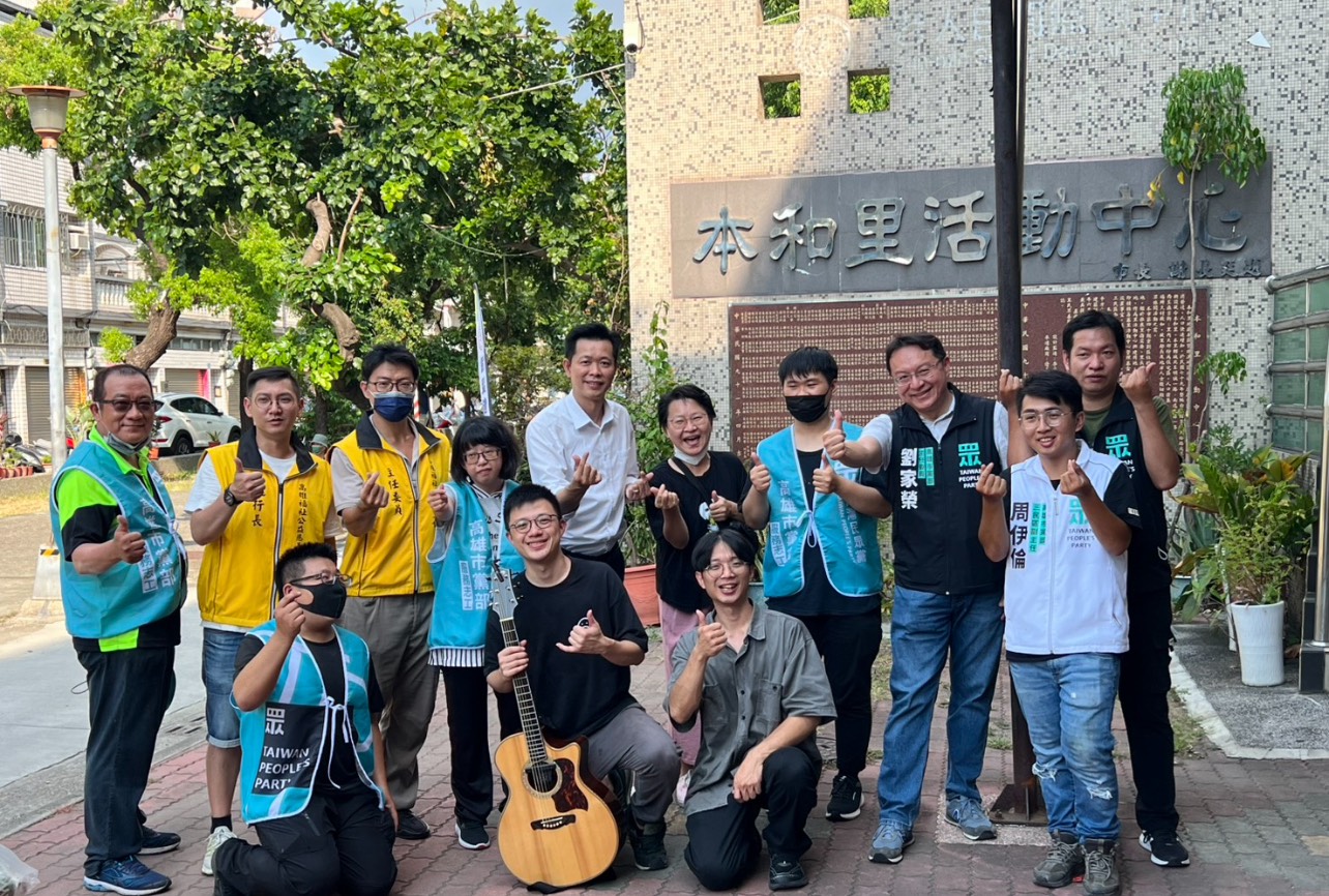 小農市集熱鬧登場！音樂飄揚串起社區溫情 – ETENEWS